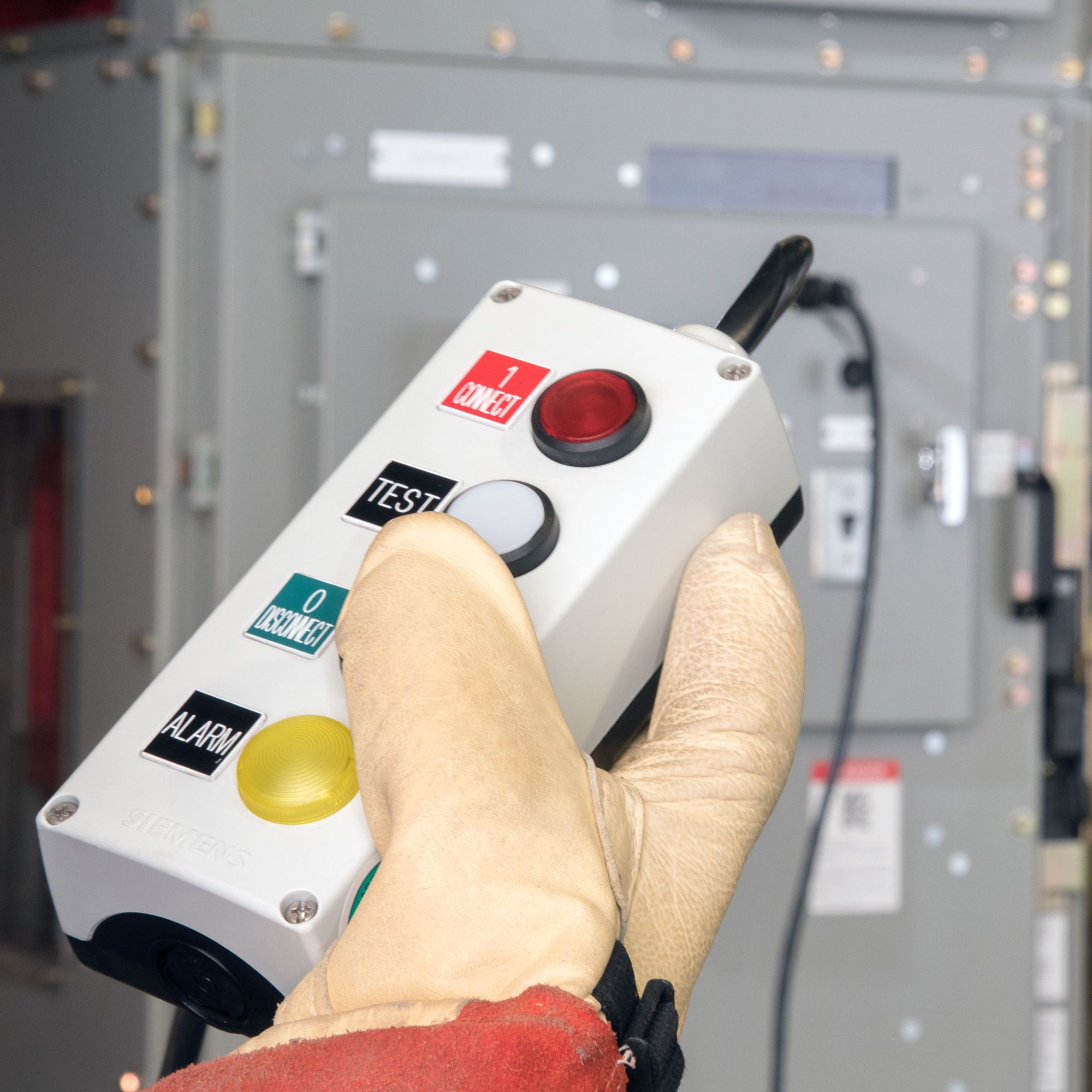 Siemens introduces new integrated, electric-racking system to better ...