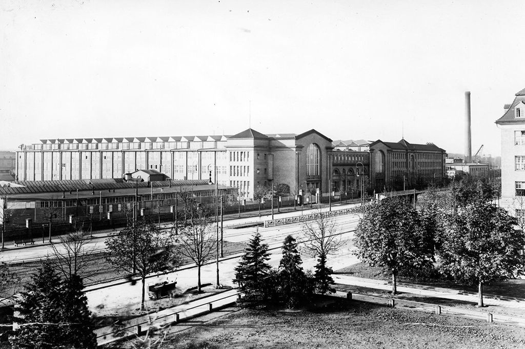 150 years of the dynamo-electrical principle | Press | Company | Siemens