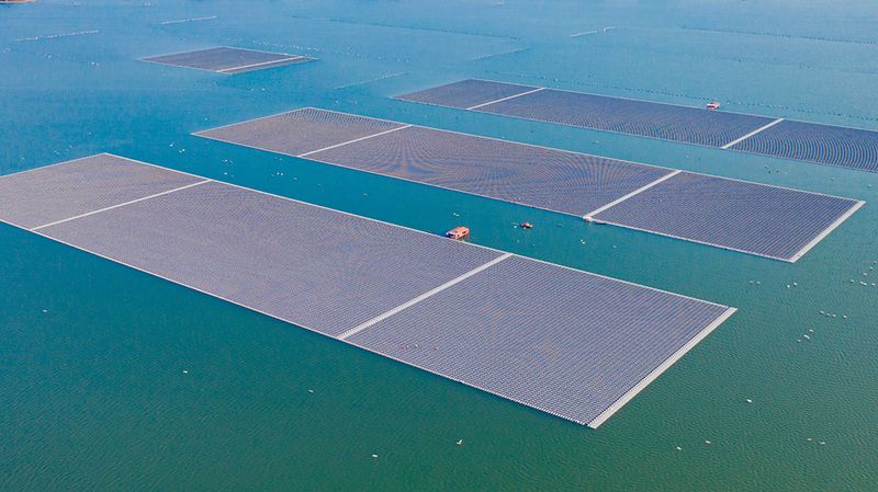 Largest floating PV plant with Siemens inverters - Photovoltaic ...