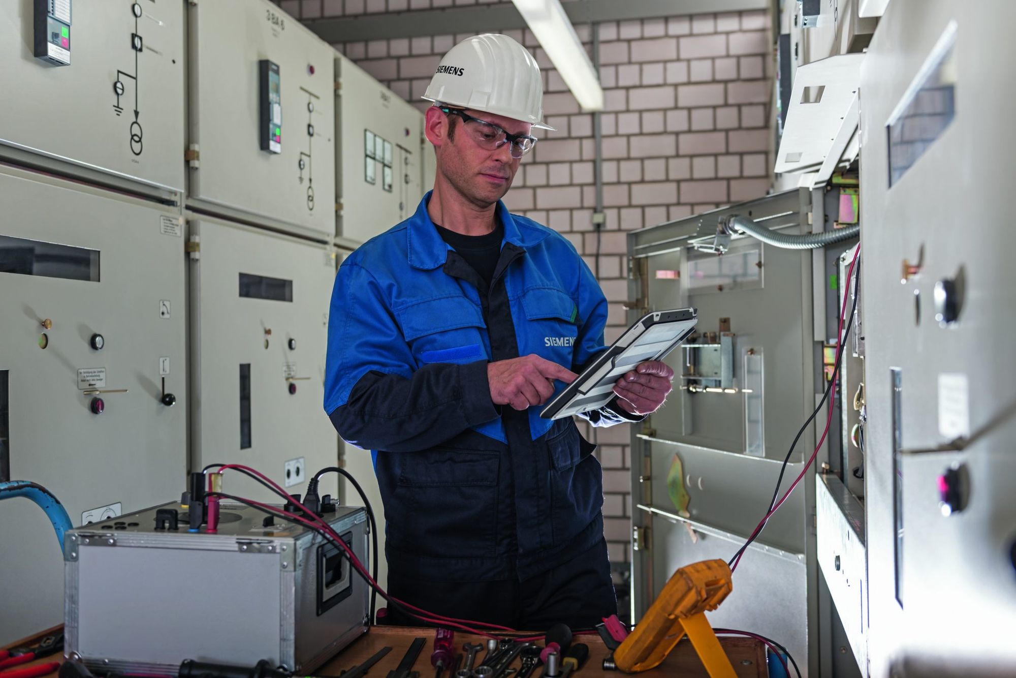 Mobile Diagnostics for Drive Systems - Siemens US