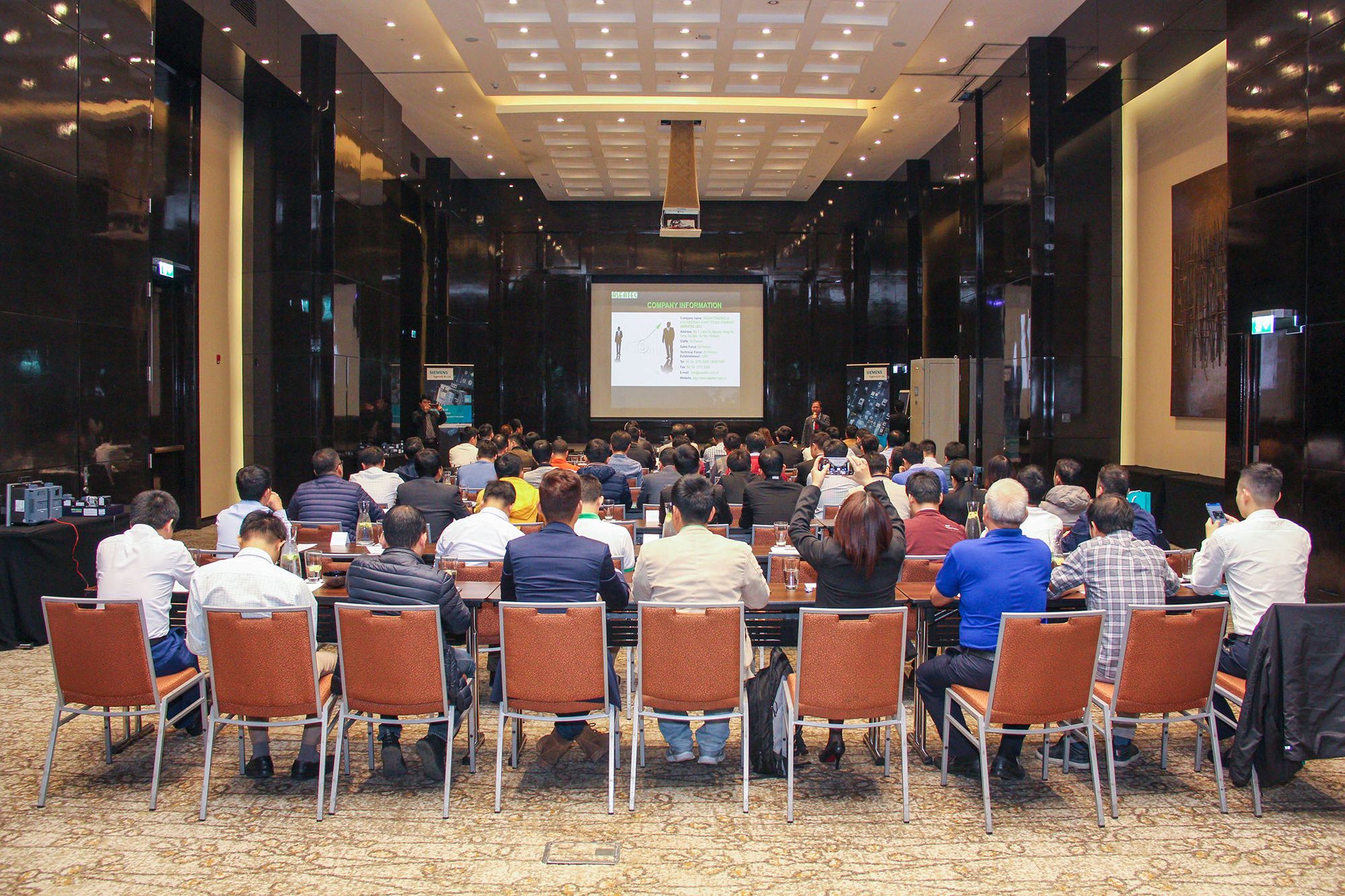 Seminar on Integrated Control Product - Siemens VN