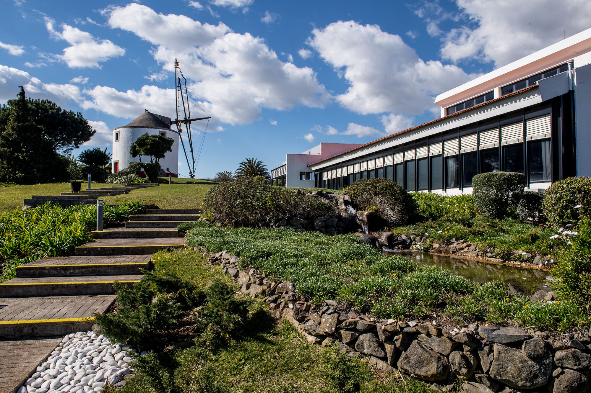 Siemens Campus Alfragide: Transforming to carbon neutrality - Siemens ...