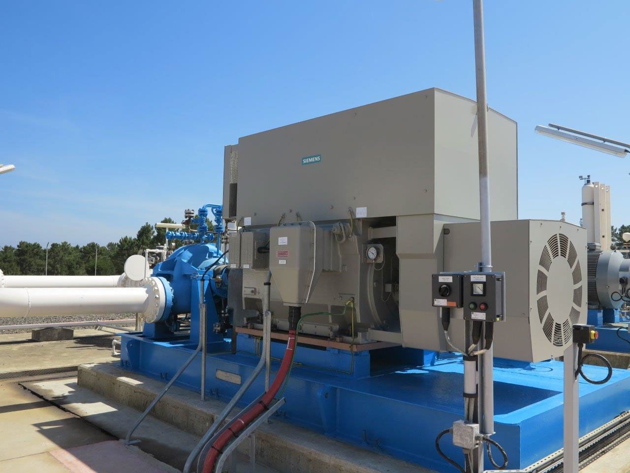 Protection Relay │ Motor Protection │ SIPROTEC - Siemens Global