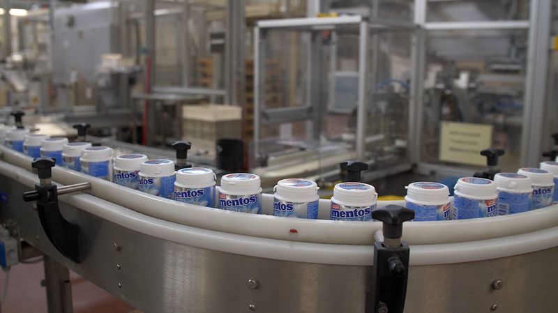 Fast modernization of a Perfetti Van Melle packaging plant - Automation ...