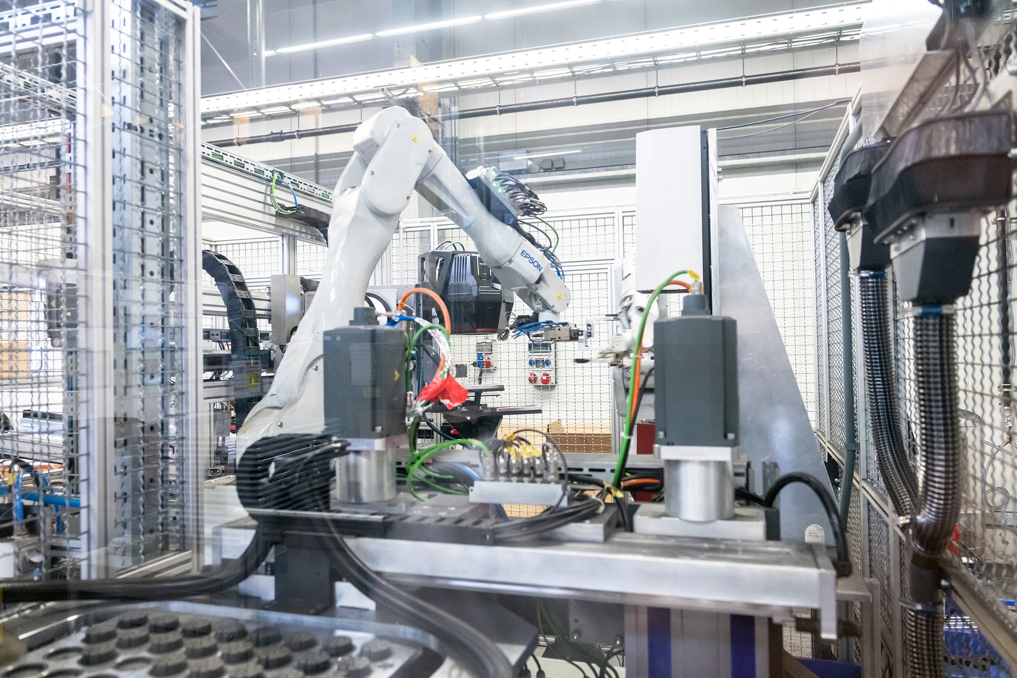 Simulation first – more efficient automation later - Siemens Global