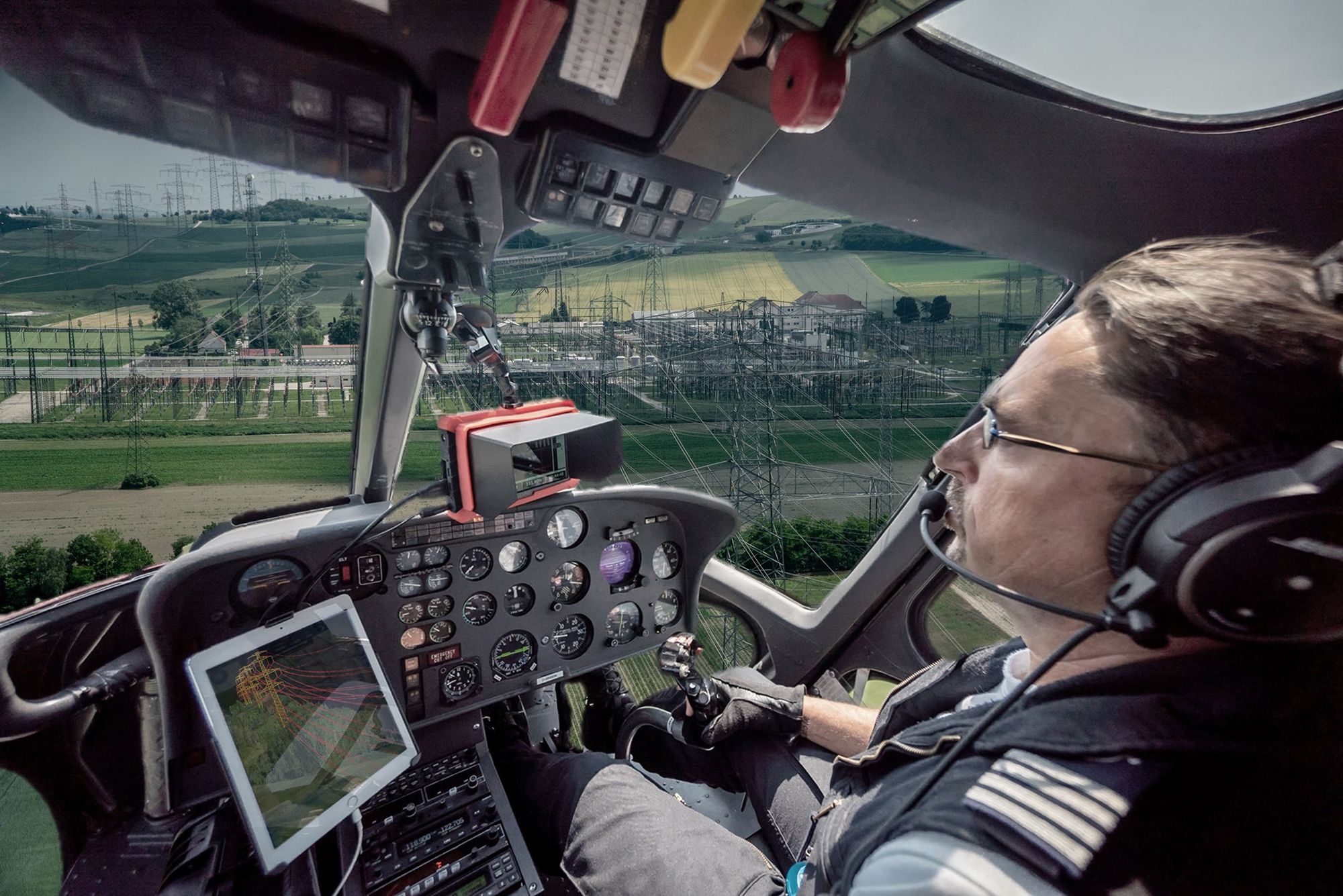 Travelling Wave Recorder – SIPROTEC 7SE20 - Siemens Global