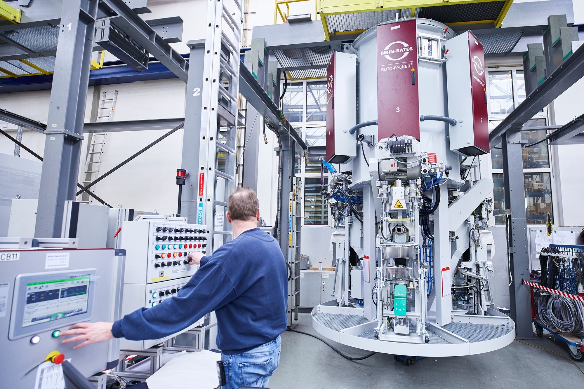 Machine safety through digitalization - Siemens Global