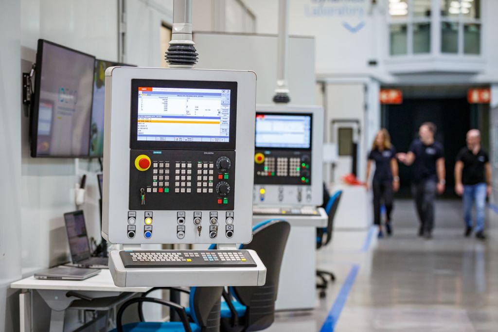 La tecnología de Siemens integra los robots de Ideko en el “corazón” de la producción | Prensa ...