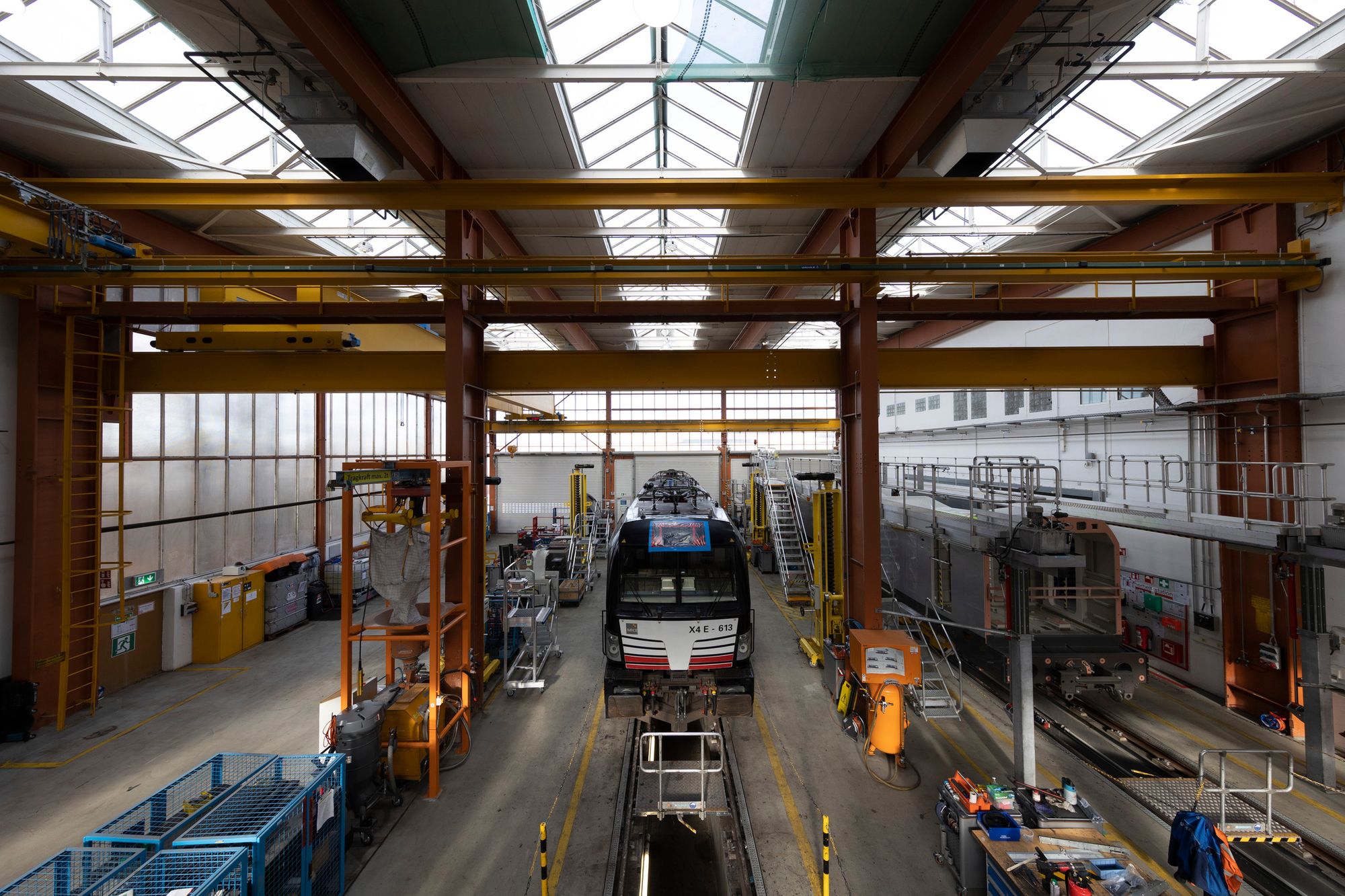 Depot and service network: A data-driven approach to traditional ...