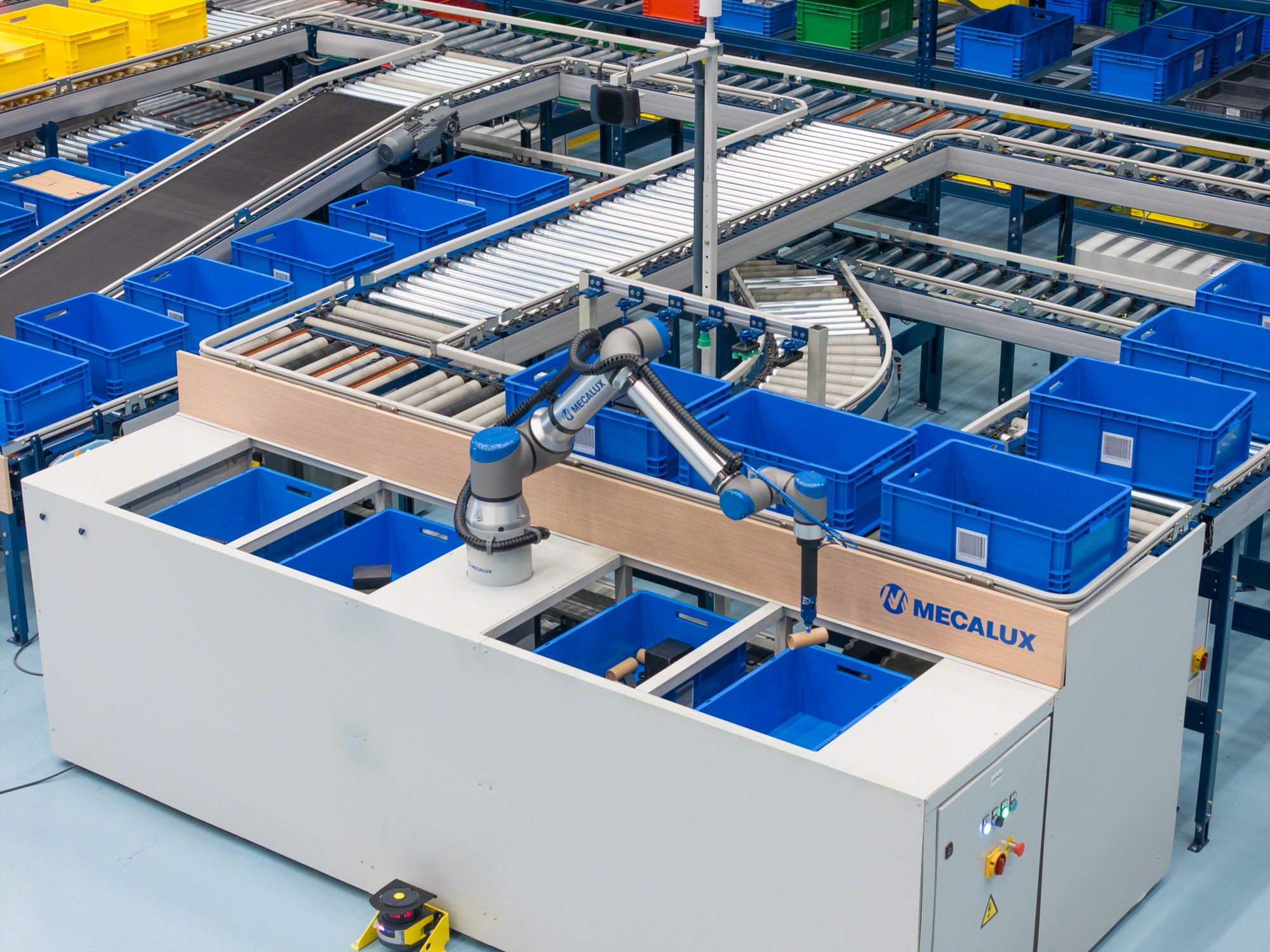 Reference Mecalux - Siemens Xcelerator Global