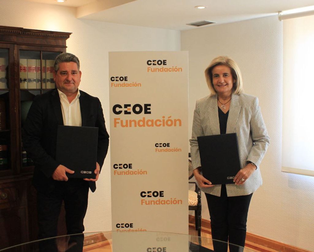 Siemens se une al ‘Plan Sumamos’ y otros programas de Fundación CEOE ... Siemens se une al ‘Plan Sumamos’ y otros programas de Fundación CEOE ...