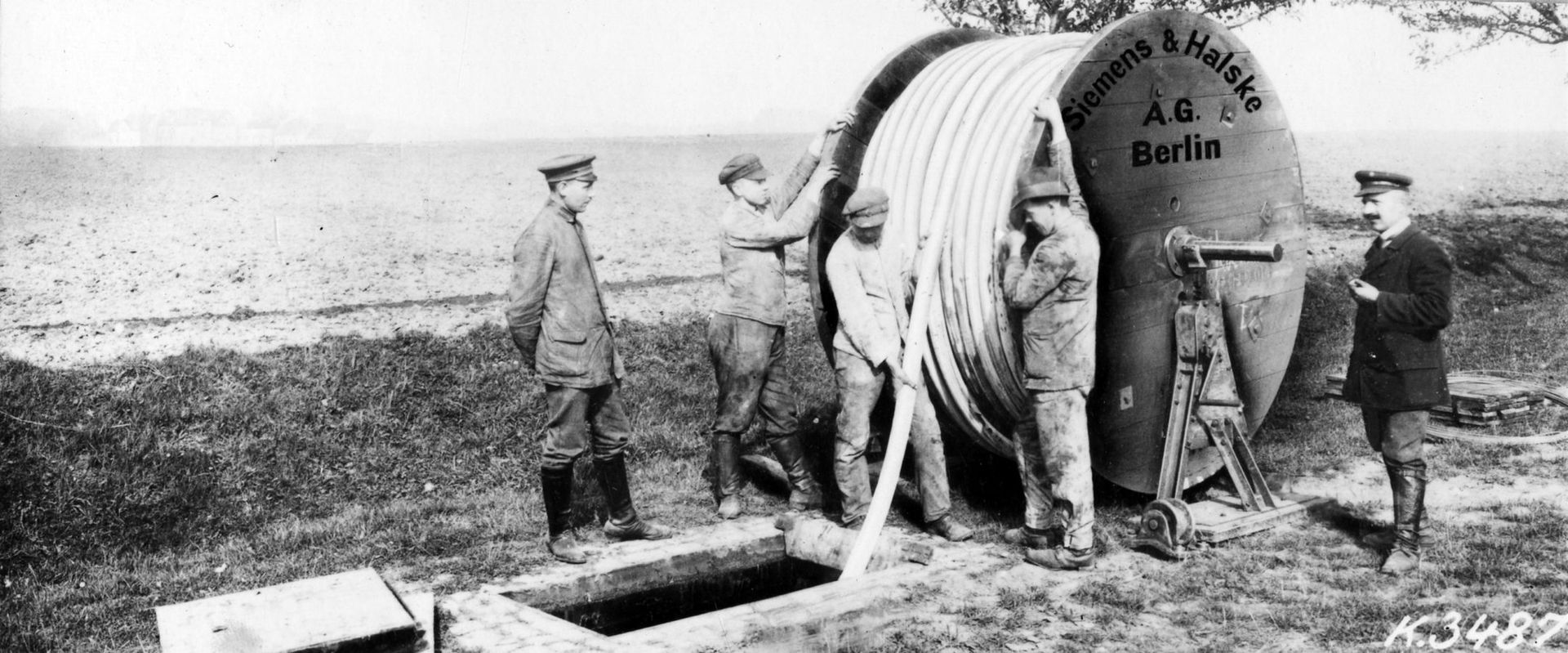 The "Rhineland Cable" was Germany’s first long-distance telephone cable ...