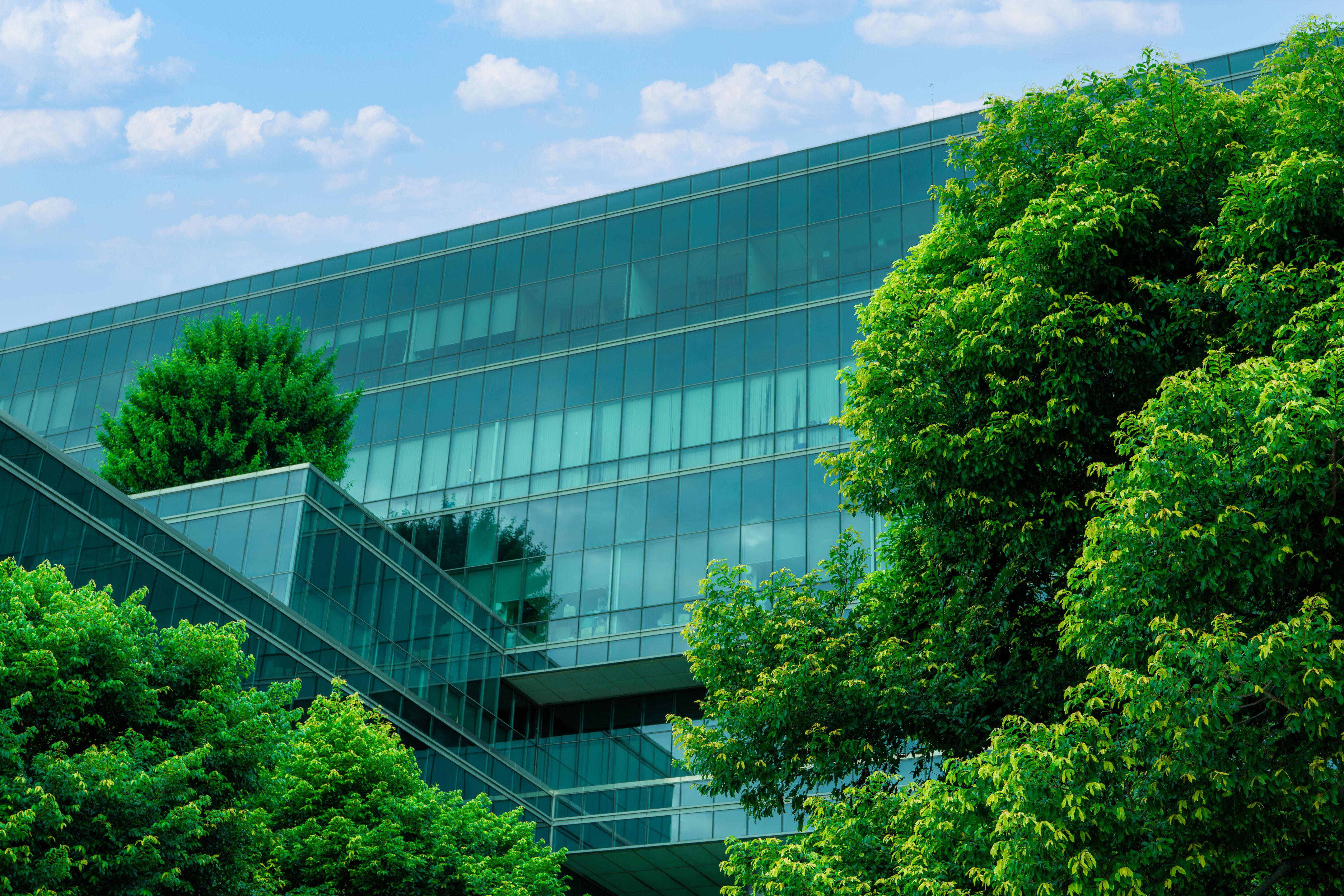 Siemens SLX building management solution - Siemens US